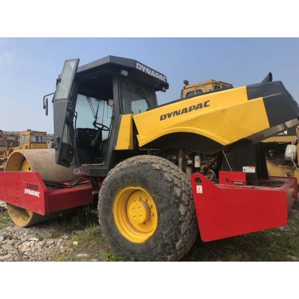 Quality Road Construction Equipments Big Used Dynapac CA251 CA30D CA25D Road Roller for sale