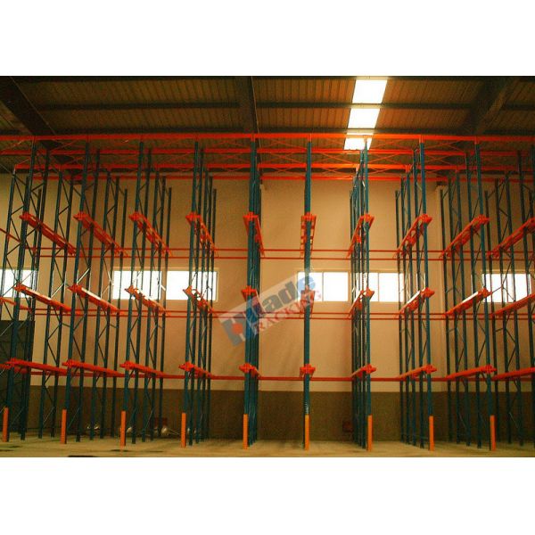 Quality Warehouse Storage System Drive In Racking For Large Volume Identical Goods for sale