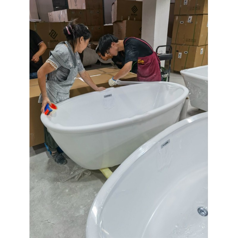 Oval Typical Luxury Freestanding Bathtub Egg Design Bulk Packing for Option