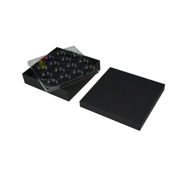 Quality Chocolate Gift Box with Clear Inside Tray and Paperboard Rigid Boxes Luxury for sale
