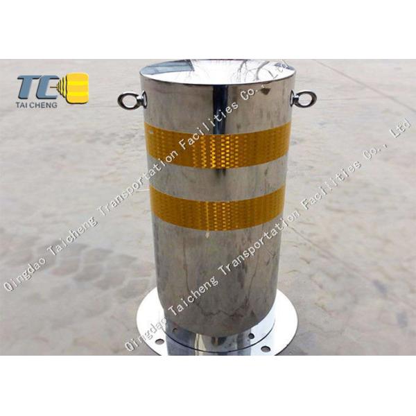 Quality High Security Removable Steel Bollards Rustproof Parking Lot Barrier Post for sale