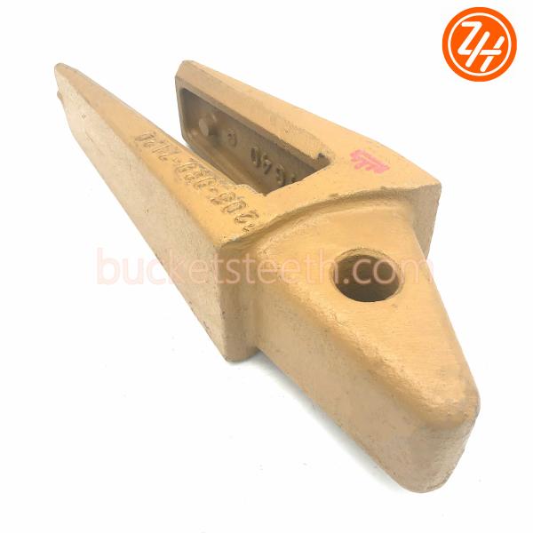 Quality 205-939-7120-40 Bucket Teeth And Adapters , PC200 Excavator Tooth Adapter for sale