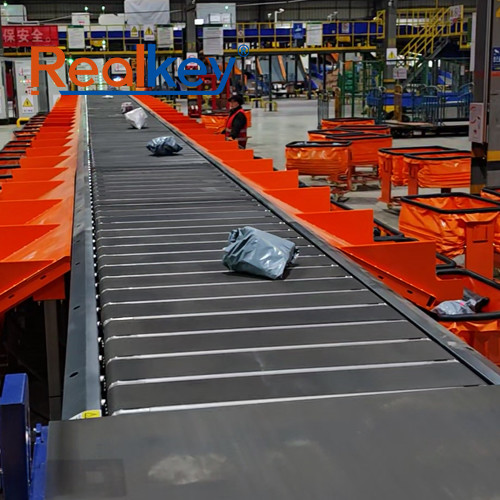 Quality Flexible Parcel Sorting Conveyor Low Maintenance With Multiple Recognition Technologies for sale