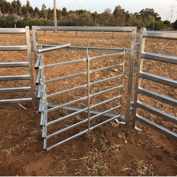 Quality 4ft Galvanized Small Goat Sheep Hurdles Panel Fence for sale