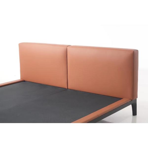 Quality Luxurious Italian Bed With Leather Fabric Finish Modern Comfortable for sale