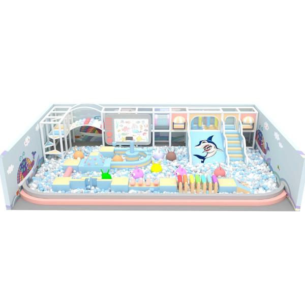 Quality Indoor Playground Indoor Romantic Snow Theme Factory Manufacturer for sale