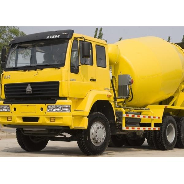 Quality Safe Concrete Mixing Equipment / Concrete Cement Mixer 371HP Horsepower for sale