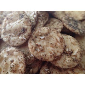 Quality OU KOSHER Senbei Rice Crackers Coarse Delicious Sesame Seed Biscuits for sale