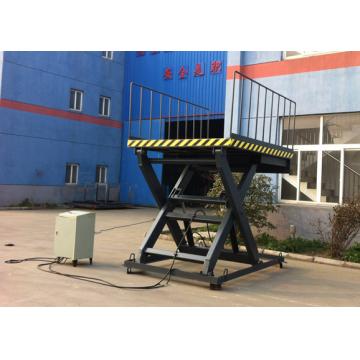 Hydraulic Loading Elevating Dock Lift For Container Loading Goods With Manual
