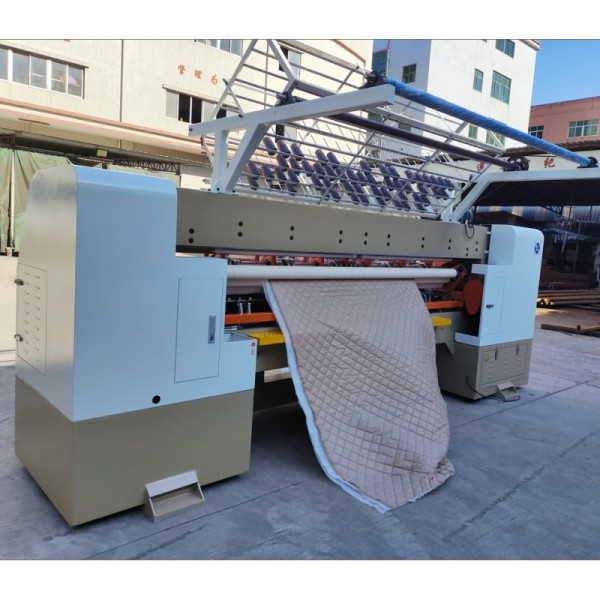 Quality 1200RPM 210CM Width Computerized Industrial Quilting Machine For Duvets for sale