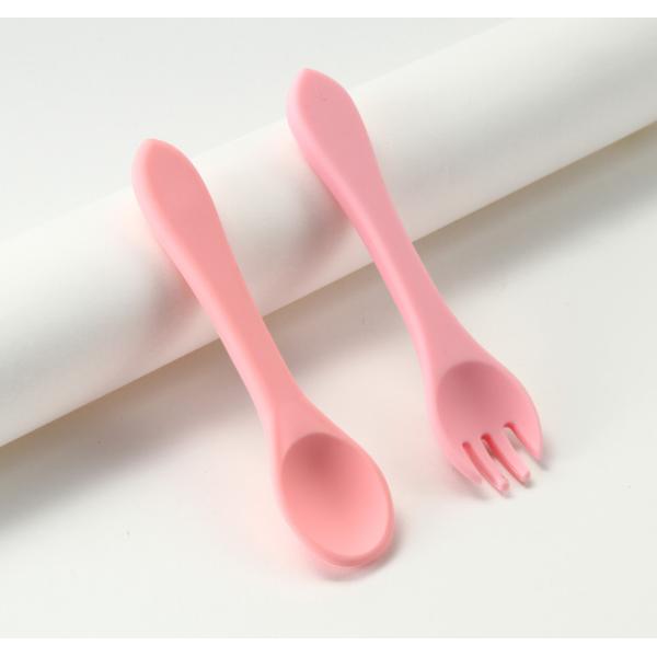 Quality Food Grade Silicone Baby Feeding Spoon Sustainable With Customize Logo for sale
