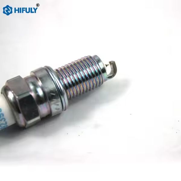 Quality High Quality Iridium Spark Plug ILFR6T11 4904 For Toyota Corolla Pontiac 90919 for sale