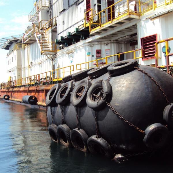 Quality Anti Explosion Yokohama Rubber Fender For STS Dock Floating for sale