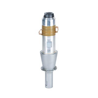 Quality 2600W Ultrasonic Handheld Welding Machine 15KHZ Multi Frequency Ultrasonic for sale