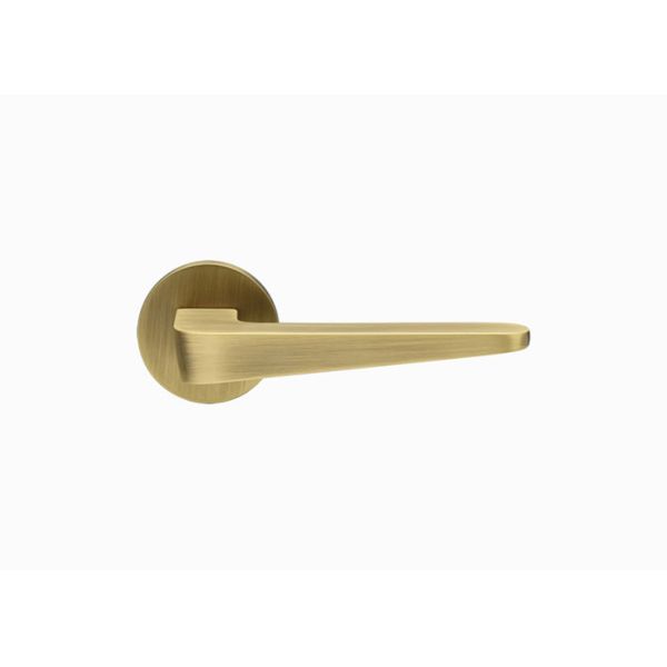 Quality Kitchen Antique Brass Door Handles 132mm 63mm OEM Support for sale