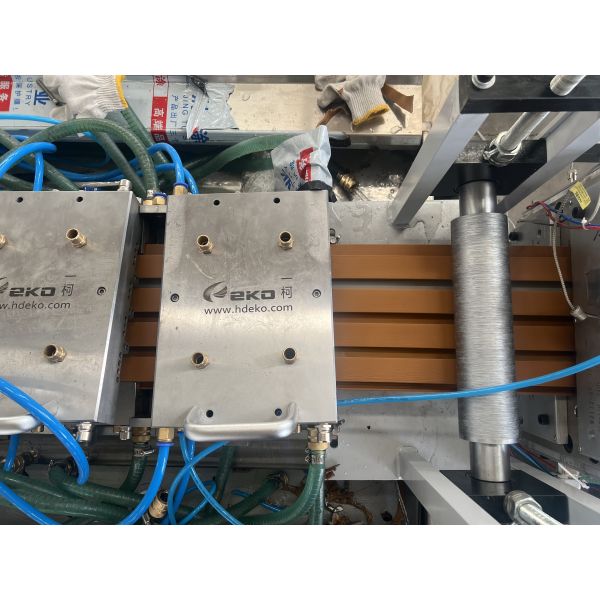 Quality Electroplating Polishing Surface Treatment WPC Mould for PE WPC and PVC WPC for sale
