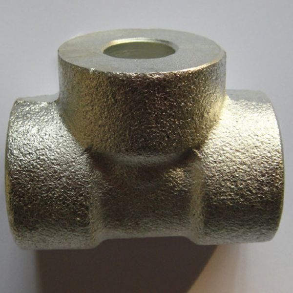 Quality DN15-DN600 High Pressure Tee Carbon Steel Forged Pipe Fittings National Standard for sale