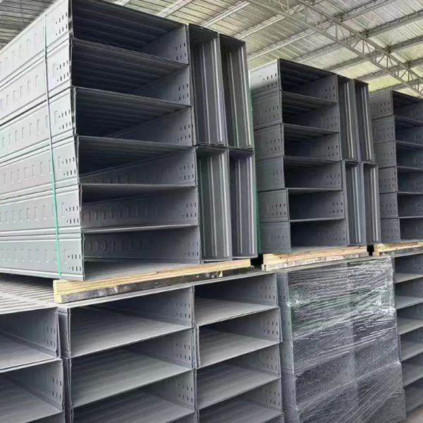 Quality Length 2m 3m 6m Silver Solid Bottom Cable Tray System 500kg For Heavy Duty Cable for sale