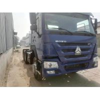 Quality Sinotruk HOWO 6*4 Tractor Truck Good Condition blue From Tire Design 6800*2496 for sale