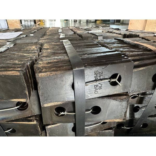 Quality Customized High Strengthen Beaters For Hammer Mills With Thick Casting Tungsten for sale