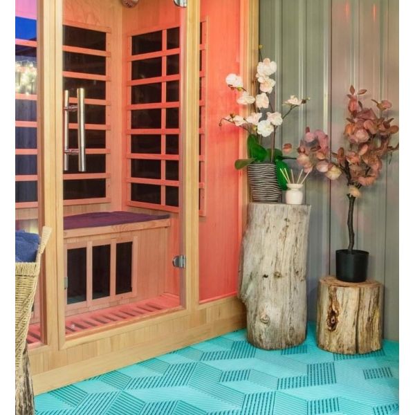 Quality Waterproof Oil Resistant PP Garage Floor For Industrial Work Environments for sale
