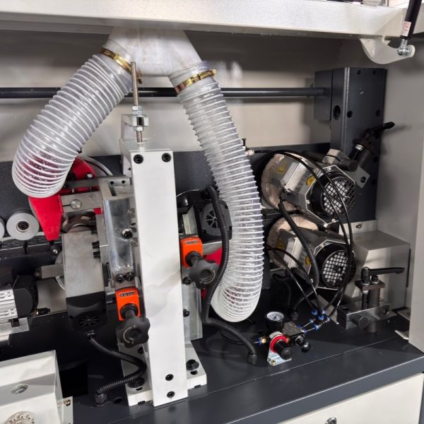 Quality Edge Banding Machine Supplier End Cutting Fine Trimming Time Efficiency for sale