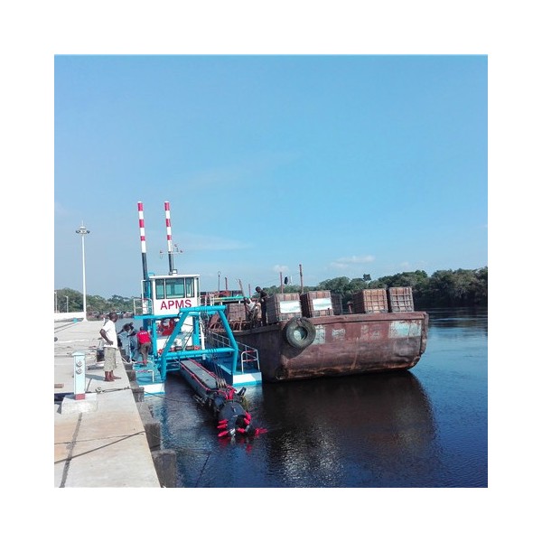Quality Discharge Distance 2000m Hydraulic Sand Dredger Vessel Mining for sale