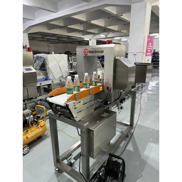 Quality Bottles Belt Conveyor Metal Detector Machine for Water Bottling Mini Bottle for sale