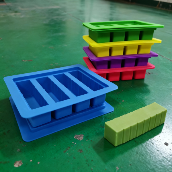 Quality Food Safe Customizable Size Moulded Rubber Parts with ISO9001 Certified Rubber Injection Mold for Automotive for sale