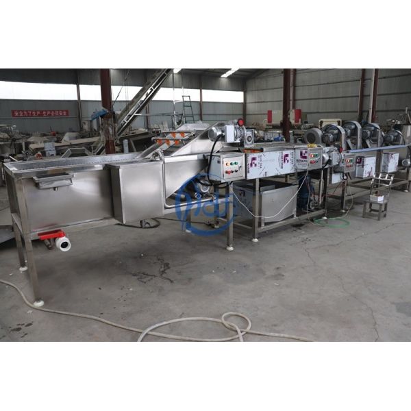 Quality High Pressure Spray Vegetable Washing Machine For Lifting Spray Cleaner carrot for sale