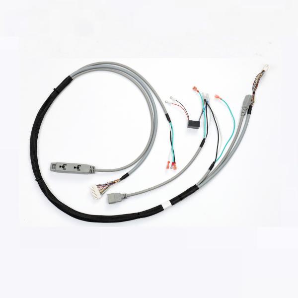 Quality 18awg-24awg Vehicle Wiring Harness Male / Female Connector for sale