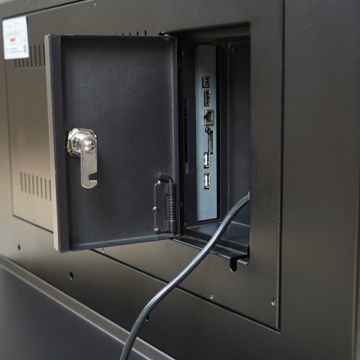 Quality Stand Alone Touch Screen Kiosk 4K For Telecommunications / Gas Stations for sale