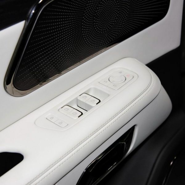 Quality 2023 Jishi Polestones 01 6 Seats 7 Seats Hybrid Car with AWD Drive and Ji Shi for sale