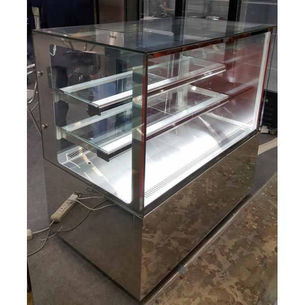 Quality Commercial Large Capacity Cake Showcase Chiller With 2 Upper Glass Shelves for sale
