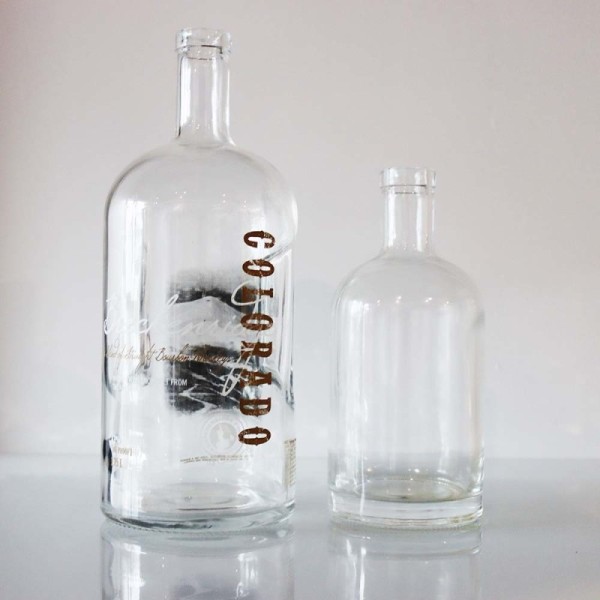 Quality 375ml Large Alcohol Bottle Clear Glass Bottles For Liquor Bourbon for sale