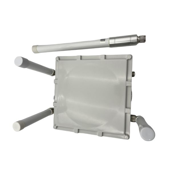 Quality External Antenna Long-Range Outdoor Gateway Supporting Ethernet/RS232/RS485 for sale