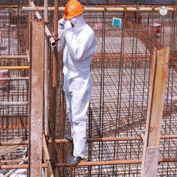 Quality CE CAT I nonwoven white medical microporous coverall with collar elastic cuffs for hospital for sale
