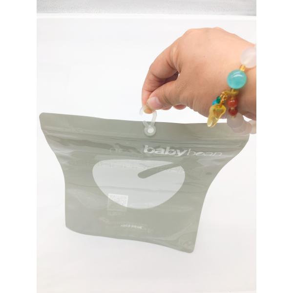 Quality Children 'S Clothing Gray Laminated Polypropylene Bags And Hangers / Transparent for sale