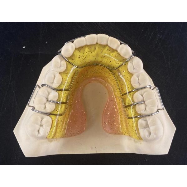 Quality High Accuracy Orthodontic Removable Appliance Safety Clear Hawley Retainer for sale