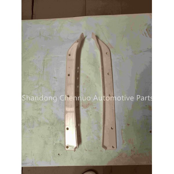 Quality Shandeka Left And Right Bumper Decorative Strips 812W41610-0021-0022 Truck Parts for sale