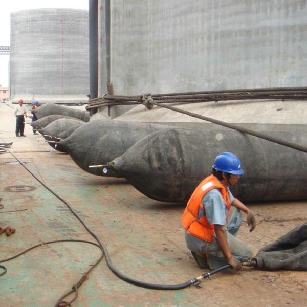 Quality Cost Saving Anti Aging Floating Rubber Marine Lifting Airbag for sale
