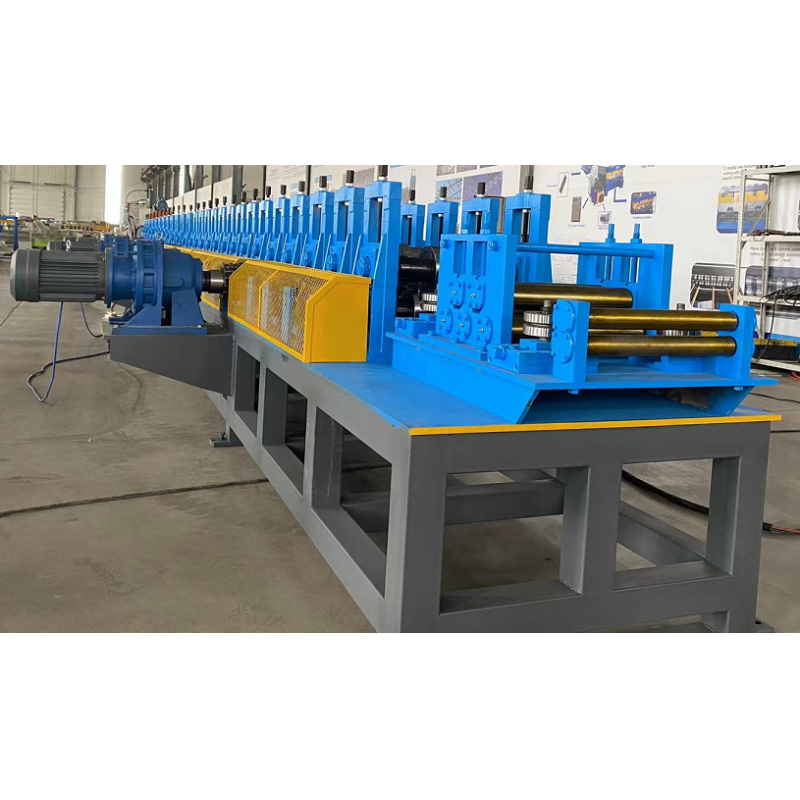 P beam rolling machine