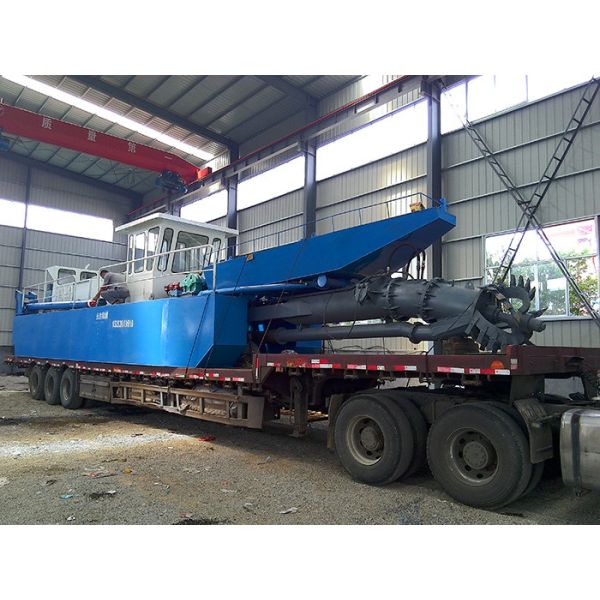 Quality 6 Inch Mud Dredging Boat For Mud Dredging In River 16kw Diesel Hydraulic Dredger for sale