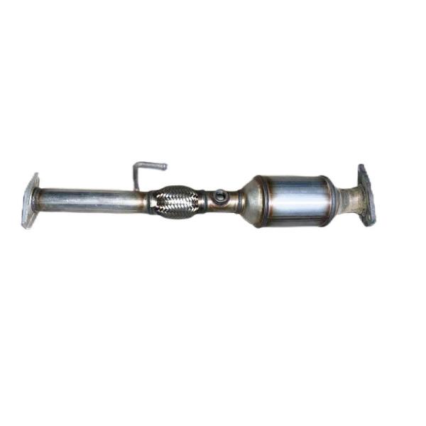 Quality Manufacturer Three Way Catalytic Converter Suitable For Xiaokang C32 for sale