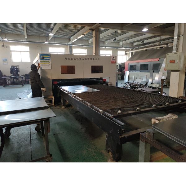 Quality 600*800*1400mm 22U Data Center Server Network Rack Communication Serve Network for sale