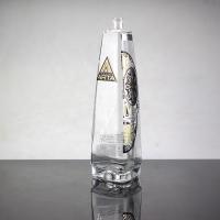 Quality Thirst Quenching Bottle With Screen Printing And 750ml Glass Material for sale