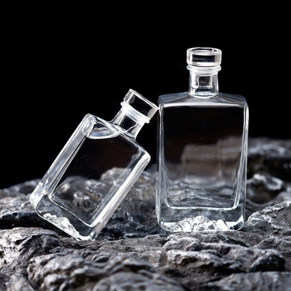 Quality Glass 100ml 200ml Vodka Fruit Wine Rum Gin Whiskey 375 ml Bottle for Cosmetic Packing for sale