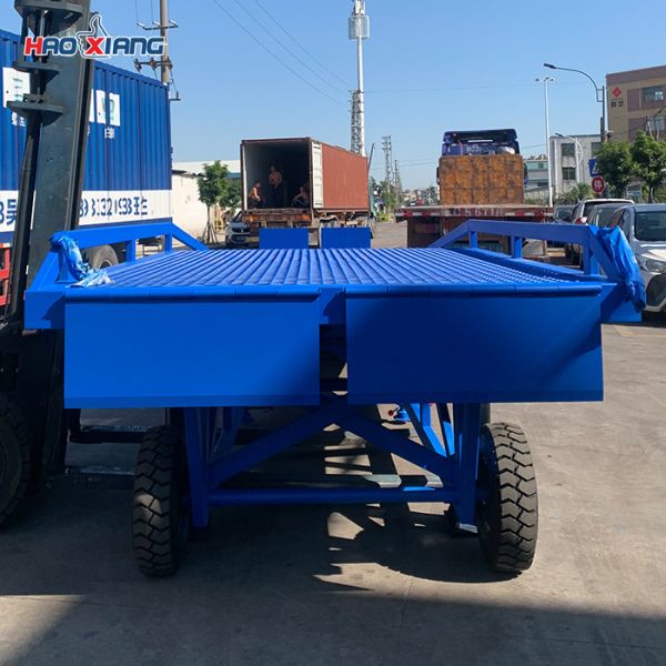 Quality Steel Loading Unloading Dock 10T-20T Mobile Ramp For Forklift for sale
