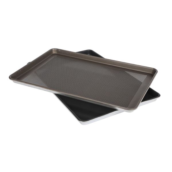 Quality Non Stick Carbon Steel Punched Baking Pan Set For Customized Multifunctional Tray Mold Dishes for sale