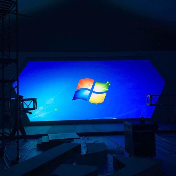 Quality Indoor P2 LED Backdrop Screen Rental Display Die Casting IP43 Waterproof for sale